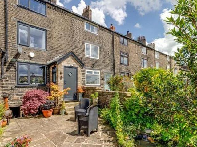 Bottom O Th Moor, Horwich, 3 Bedroom Cottage