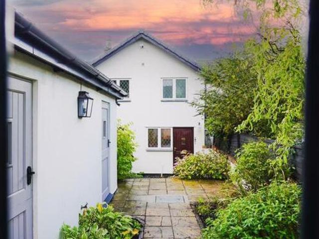 Bottom Street, Northend, 3 Bedroom Cottage