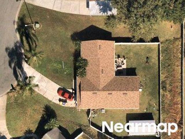 Bottlebrush Ct