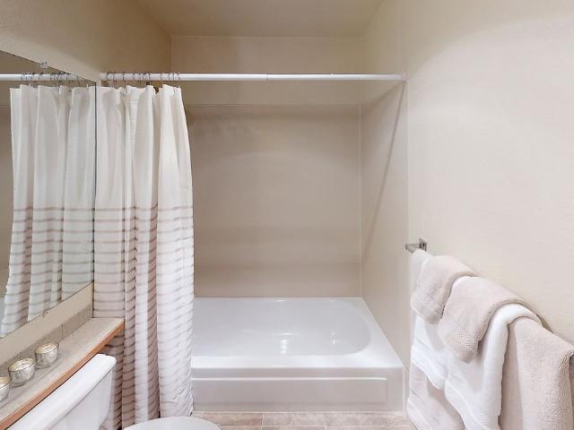 Bothell Ridge 1 Bedroom Apartment for Rent at 19928 Bothell Everett Hwy, Bothell East, WA 98012 Thrasher's Corner Red Hawk