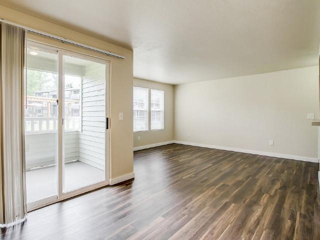 Bothell Ridge 2 Bedroom Apartment for Rent at 19928 Bothell Everett Hwy, Bothell East, WA 98012 Thrasher's Corner Red Hawk