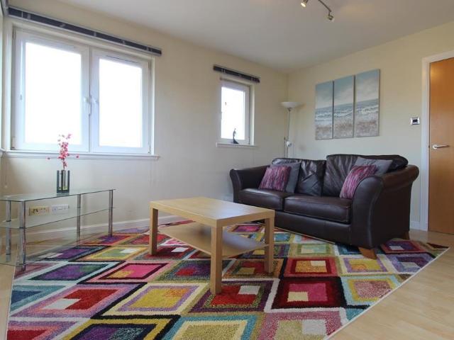 Bothwell Road, Third Floor, AB24