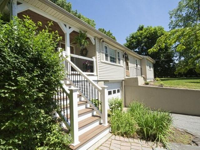 Boutelle Rd, Sterling, Home For Sale