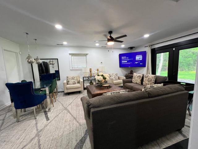 Boutique Guesthouse | 28min LSU, SU15min