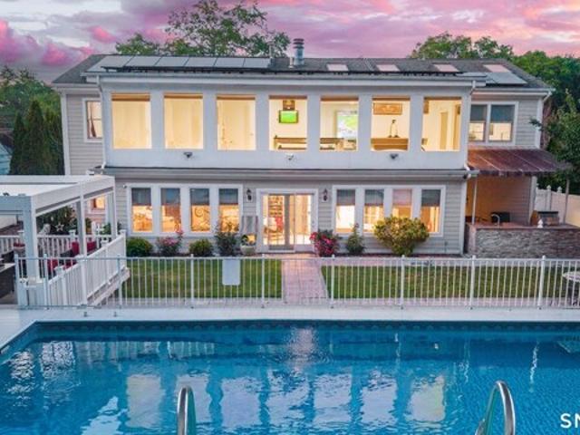 Bouton St W, Stamford, Home For Sale