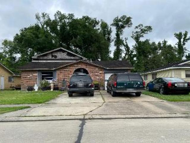 Boutte Estates Dr