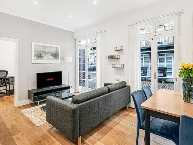 Bouverie Place
