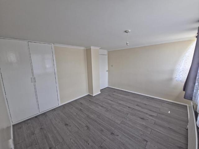 Bouvier Road, Enfield EN3 2 bed ground floor maisonette to rent £1,900 pcm £438 pw