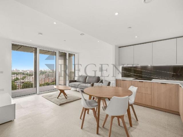 Bouchon Point, Cendal Crescent E1, 2 bed flat to rent, £3,200 pcm | PrimeLocation