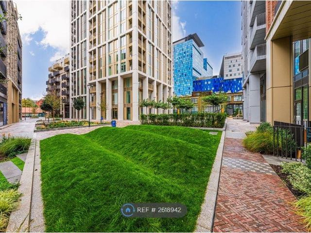 Bouchon Point, London E1, 1 bed flat to rent, £2,145 pcm | PrimeLocation