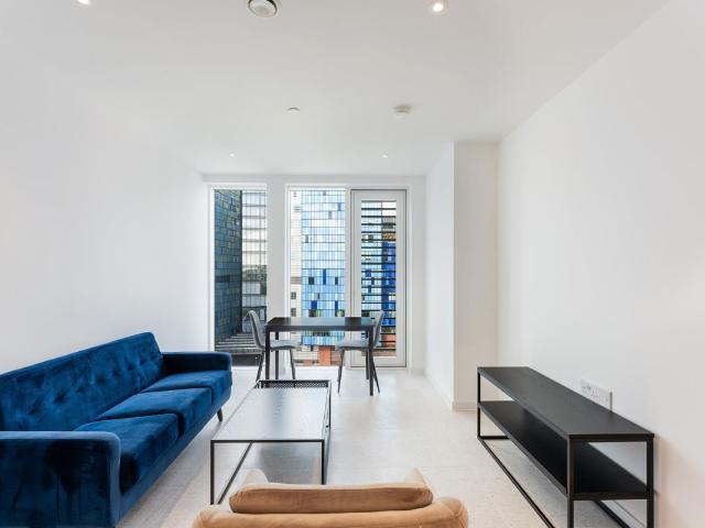 Bouchon Point, The Silk District E1, Studio to rent, £2,100 pcm | PrimeLocation