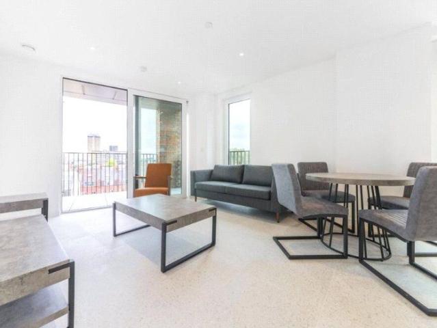 Bouchon Point, 7 Cendal Crescent, London E1, 2 bed flat to rent, £3,250 pcm | PrimeLocation