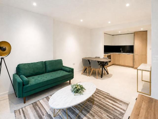 Bouchon Point, 7 Cendal Crescent, London E1, Studio to rent, £2,400 pcm | PrimeLocation