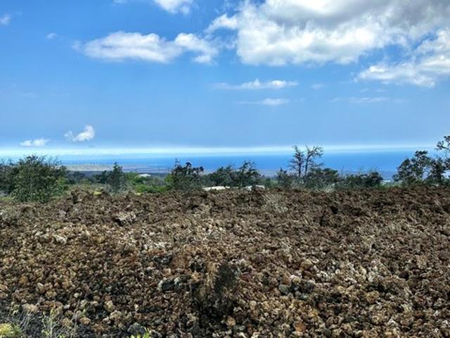 Bougainvillaea Dr, Ocean View, HI 96737