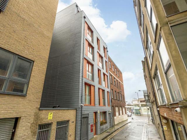 Boulcott Street, Limehouse E1, 1 bed flat to rent, £1,700 pcm | PrimeLocation