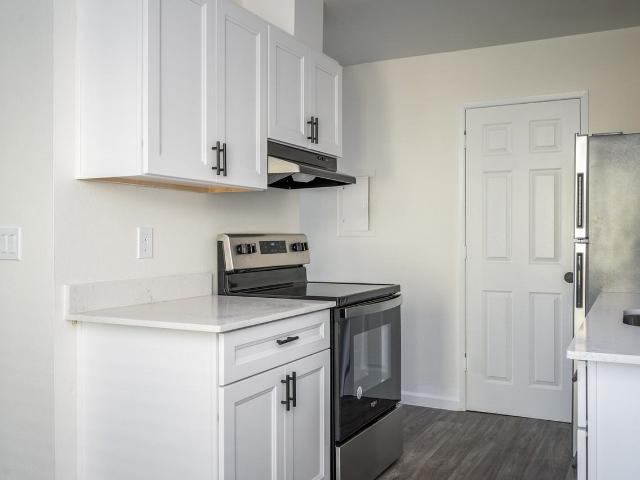 Boulder Gardens 2 Bedroom Apartment for Rent at 16751 Se 82nd Dr, Gladstone, OR 97015 Clackamas