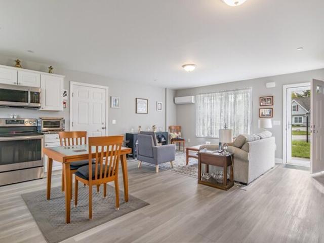 Boulder Ln Unit,sanford, Condo For Sale