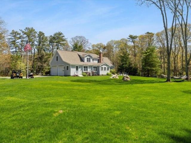 Boulder Rd, Cataumet, Home For Sale