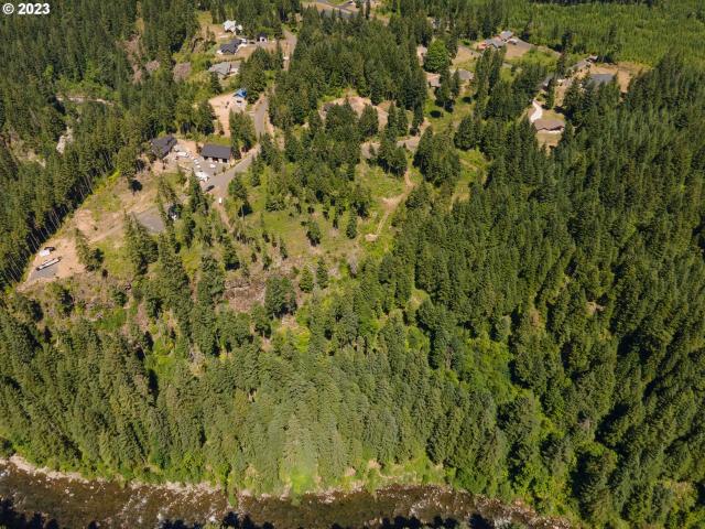 Boulder ridge