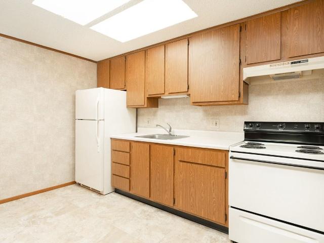 Bouldercrest 1 Bedroom Apartment for Rent at 2000 Wilson Road, Knoxville, TN 37912