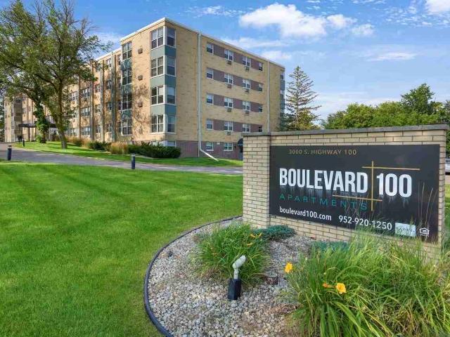 Boulevard 100 Apartments 1 Bedroom Apartment for Rent at 3000 Highway 100 S, St. Louis Park, MN 55416 Sorensen