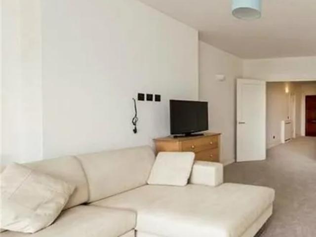 Boulevard, 12 14 Lodge Road, London, NW8 7JA, United Kingdom | 4 bed apartment for rent #127637917 | Rentberry