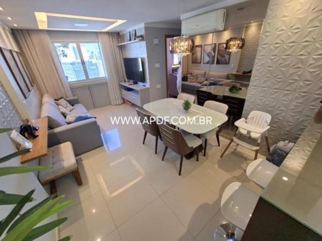 Boulevard Caymmi, AP. Reformado, Lindo, 2 Quartos, 1 suíte, repleto de armários, Andar alto