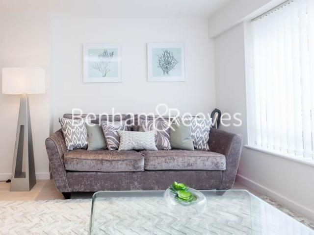 Boulevard Drive, Colindale NW9 2 bed apartment to rent £2,200 pcm £508 pw