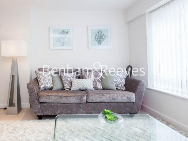 Boulevard Drive, Colindale NW9, 2 bed flat to rent, £2,200 pcm | PrimeLocation