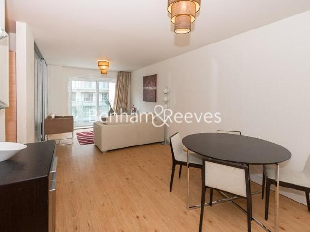 Boulevard Drive, Colindale NW9 Studio to rent £1,600 pcm £369 pw