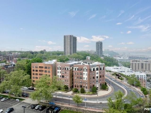 Boulevard East Unit,north Bergen, Condo For Sale