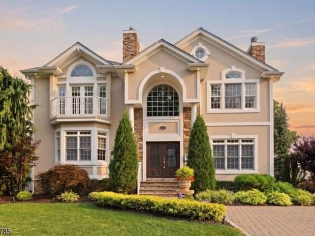Boulevard, Kenilworth, Home For Sale