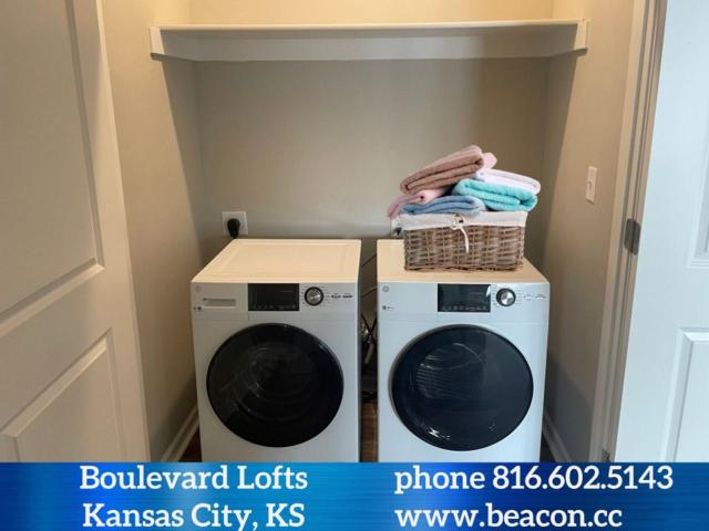 Boulevard Lofts 2 Bedroom Apartment for Rent at 800 Washington Blvd, Kansas City, KS 66101 Northeast