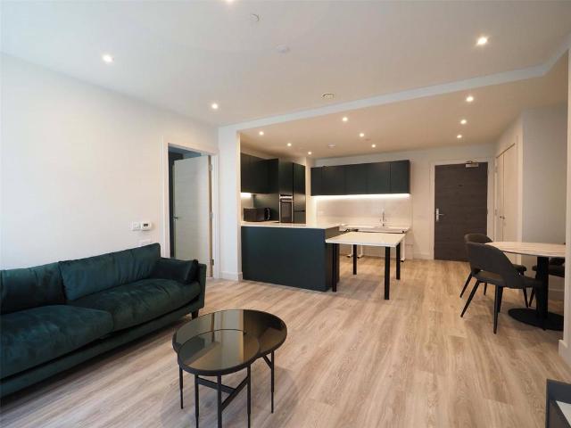 Boulevard Place, East Sussex BN3 2 bed apartment to rent £2,228 pcm £514 pw