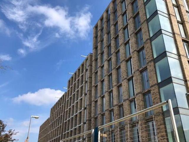 Boundary Lane, Manchester, 2 Bedroom Flat