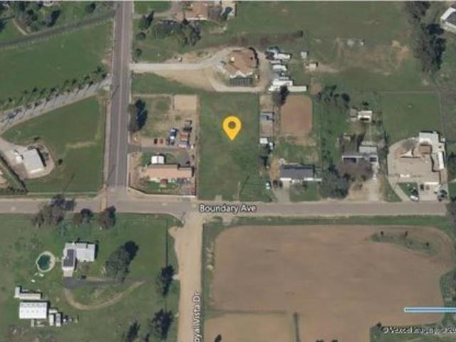 Boundary Ave, Ramona, CA 92065