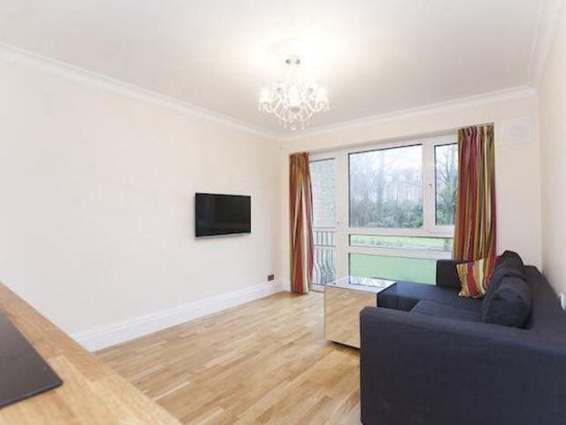 Boundary Road, St Johns Wood, NW8 2 bed apartment to rent £2,500 pcm £577 pw