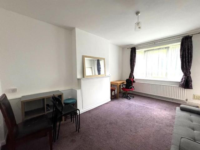 Boundary Road, St Johns Wood, NW8 3 bed apartment to rent £2,900 pcm £669 pw