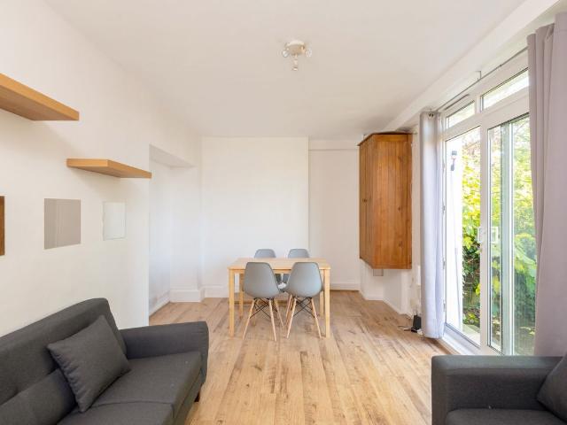 Boundary Road, Swiss Cottage NW8, 4 bed maisonette to rent, £3,683 pcm | PrimeLocation