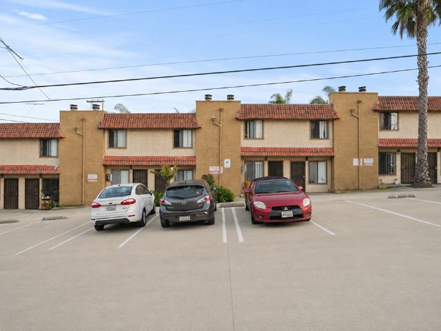 Boundary Street Apartments 2 Bedroom Apartment for Rent at 3791 Boundary St, San Diego, CA 92104 North Park