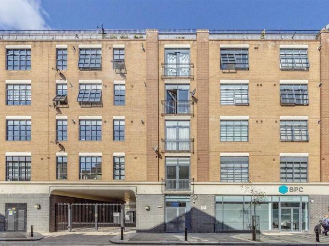 Boundary Street, London E2 2 bed flat to rent £3,500 pcm £808 pw