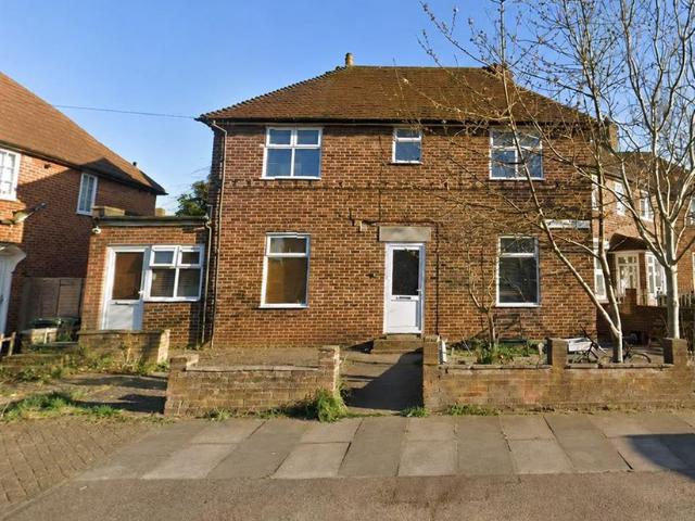 Boundfield Road, London SE6, Studio to rent, £1,045 pcm | PrimeLocation