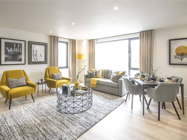 Bourchier Court, London Road, Sevenoaks, Kent TN13, 2 bed flat to rent, £2,000 pcm | PrimeLocation