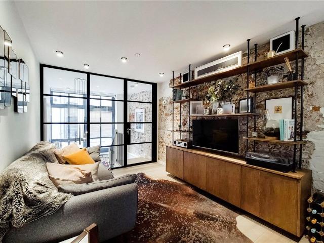 Bourlet Close, Fitzrovia, London W1W, 2 bed flat to rent, £4,312 pcm | PrimeLocation