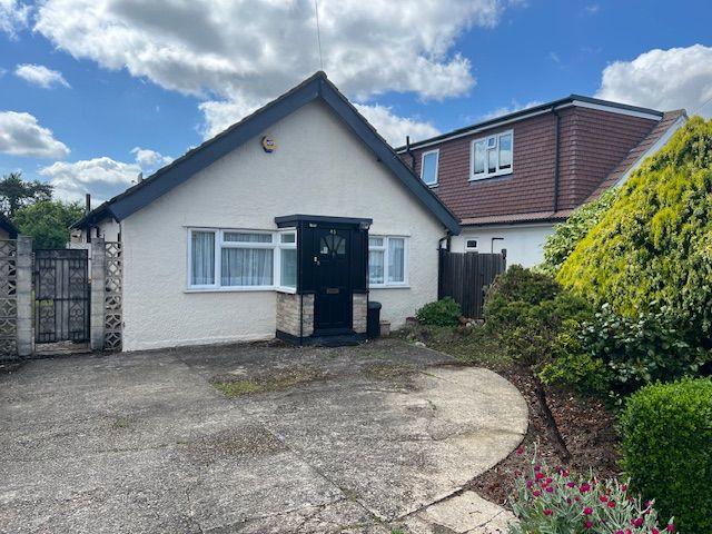 Bourn Avenue, Uxbridge UB8, 4 bed bungalow to rent, £2,500 pcm | PrimeLocation