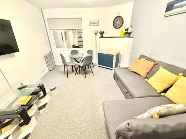 Bourne Avenue, Bournemouth, 1 Bedroom Apartment