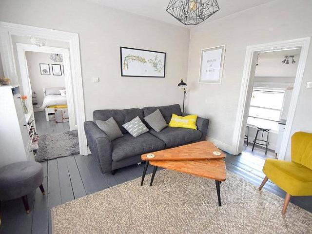 Bourne Avenue, Windsor, Berkshire SL4, 1 bed flat to rent, £1,395 pcm | PrimeLocation