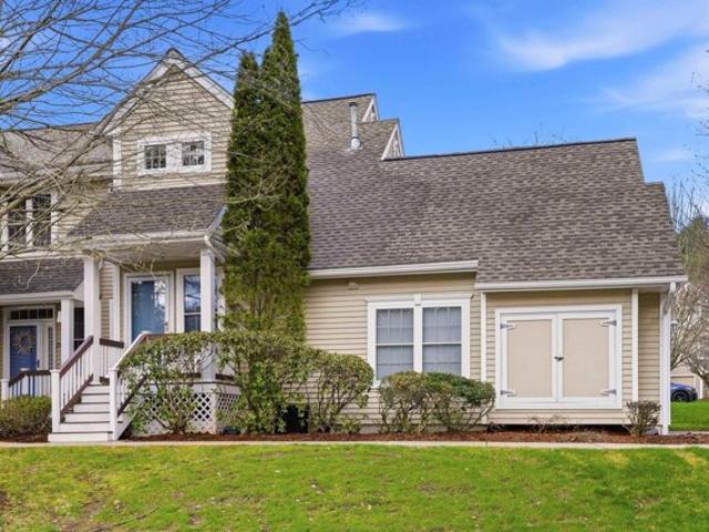 Bourne Dr, Bedford, Condo For Sale