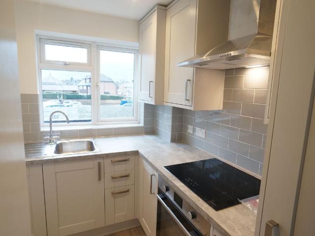 Bourne Road, Bexley DA5, 2 bed flat to rent, £1,500 pcm | PrimeLocation