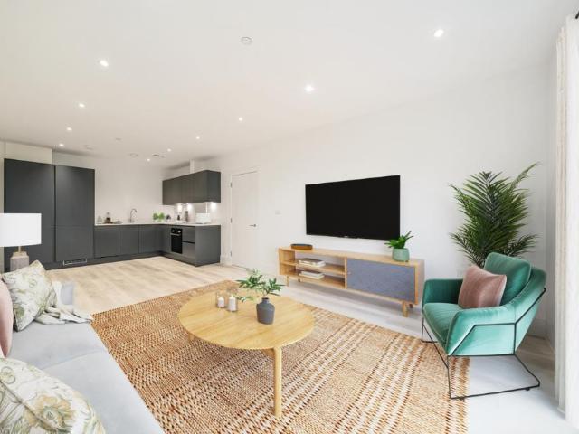 Bourne Way Bromley BR2 2 bed flat to rent £1,975 pcm £456 pw